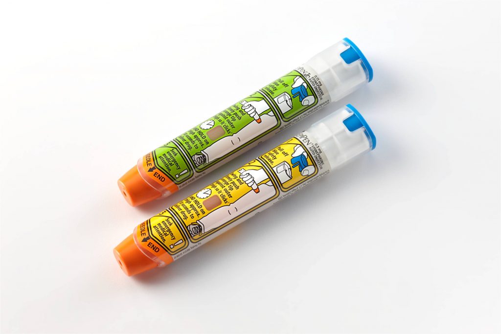 This 1.5-hour epi-pen and anaphylaxis course gives students the ...